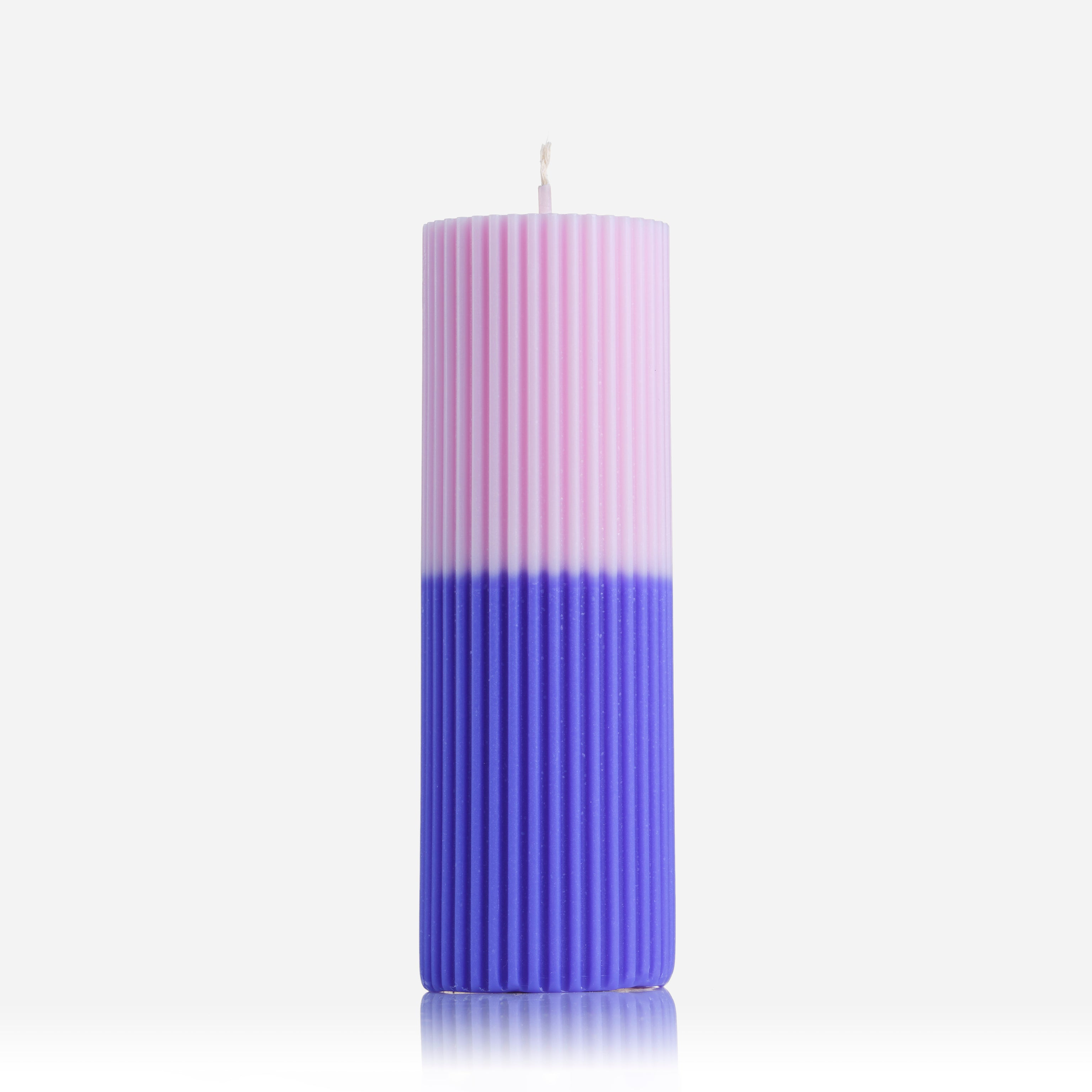 PILLAR TWO-TONE VIOLET RAIN CANDLE – LIT Celebrations